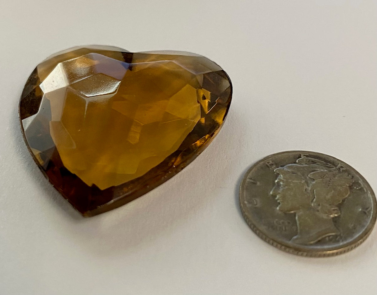 Vintage 35mm Dark Topaz Brown Faceted Glass Heart Jewel – Love That Glass